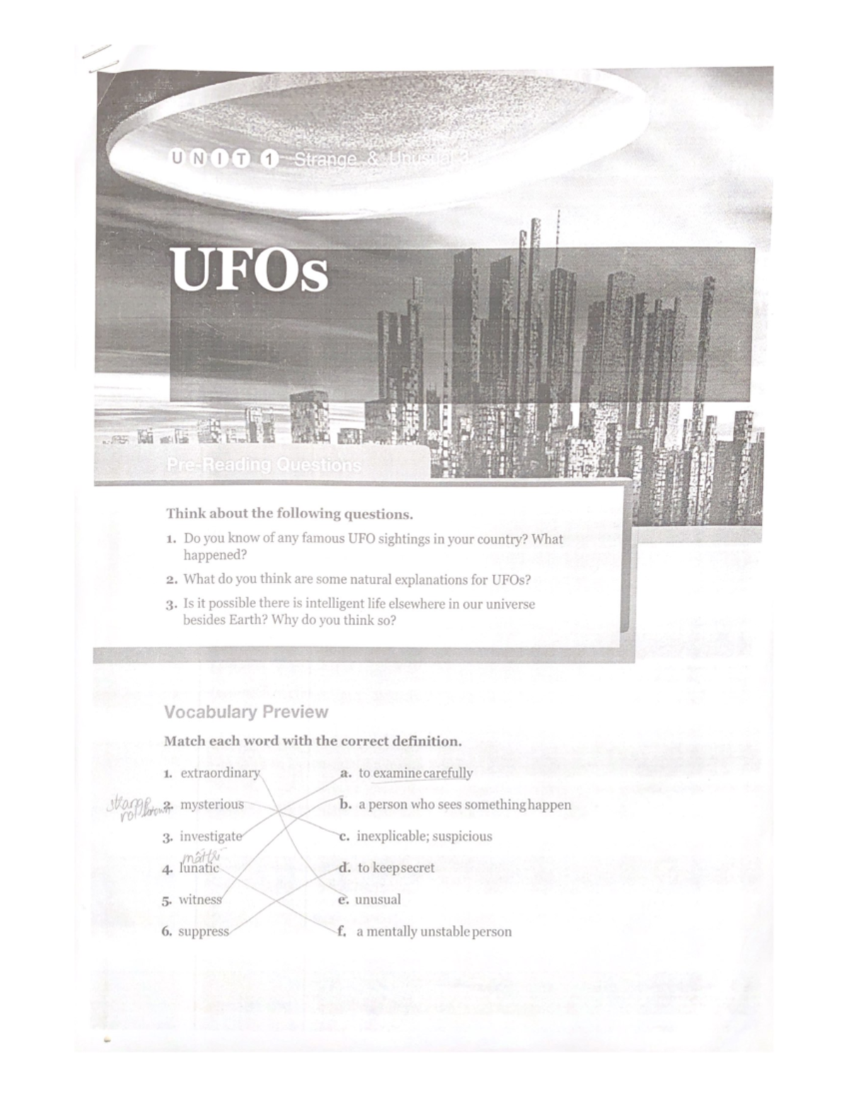 Các tài liệu được quét - UNOT 1 Strange UFOs Questions Think about the ...