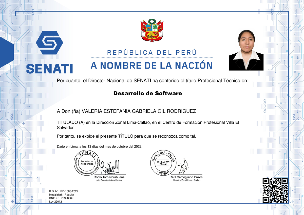 Titulo - rrer - Por cuanto, el Director Nacional de SENATI ha conferido el título Profesional ...
