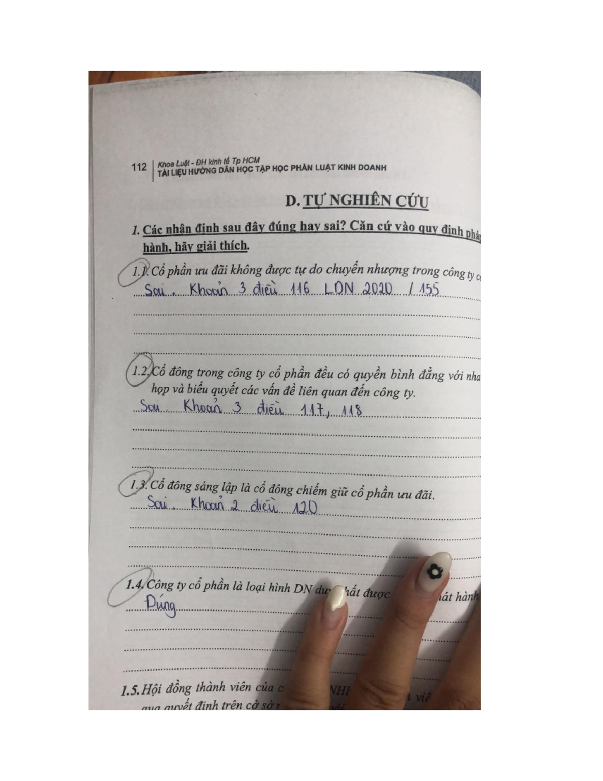 Bt LKD nhóm 6 - BT LUẬT - Các nh n đ nh (tr)ậ ị Cổ đông trong công ty c ổ phầần đềầu có quyềần ...